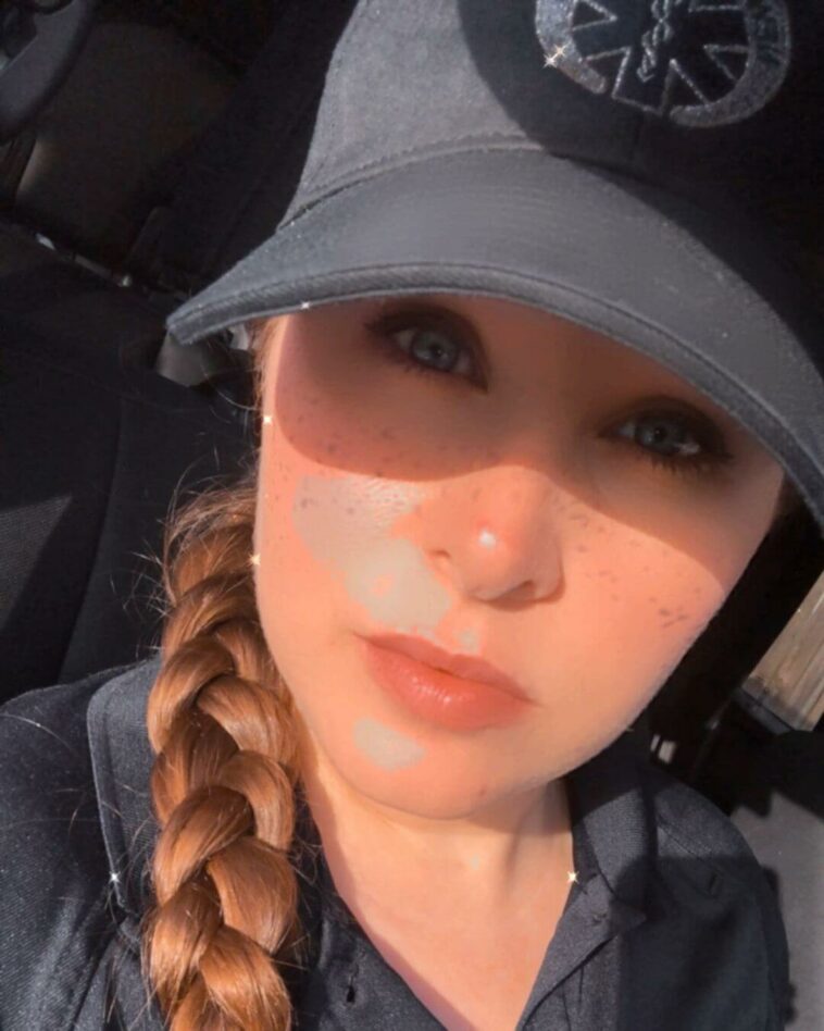 Holly Monteleone: Personal Life, Career & Net Worth – Net Worth Planet